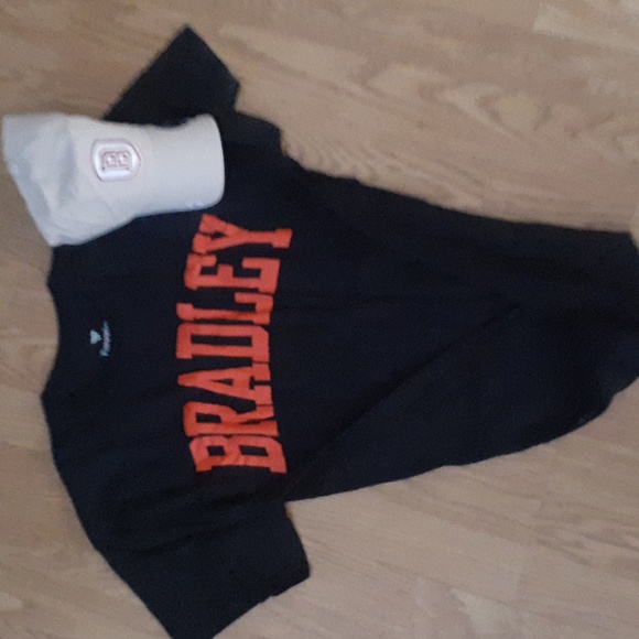 Top of the World | Tops | Bradley Medium University Tshirt Cap Nwt | Poshmark